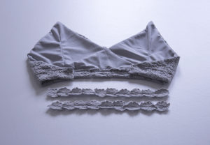 Triangle Bralette Tutorial & Pattern * UPDATED – DIY Clothes