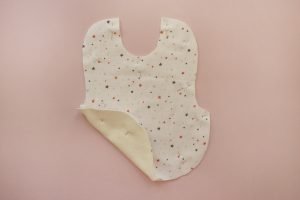Baby Apron Bib Free Pattern&Tutorial – DIY Clothes