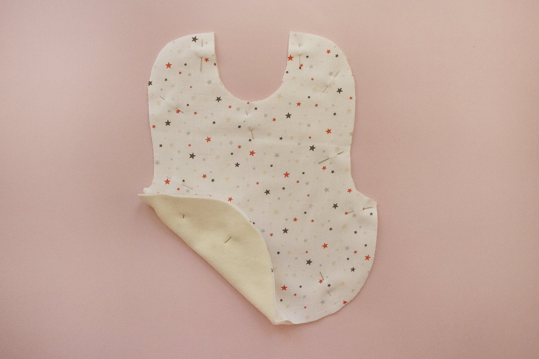 Baby Apron Bib Free Pattern&Tutorial – DIY Clothes