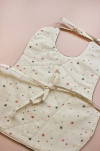Baby Apron Bib Free Pattern&Tutorial – DIY Clothes
