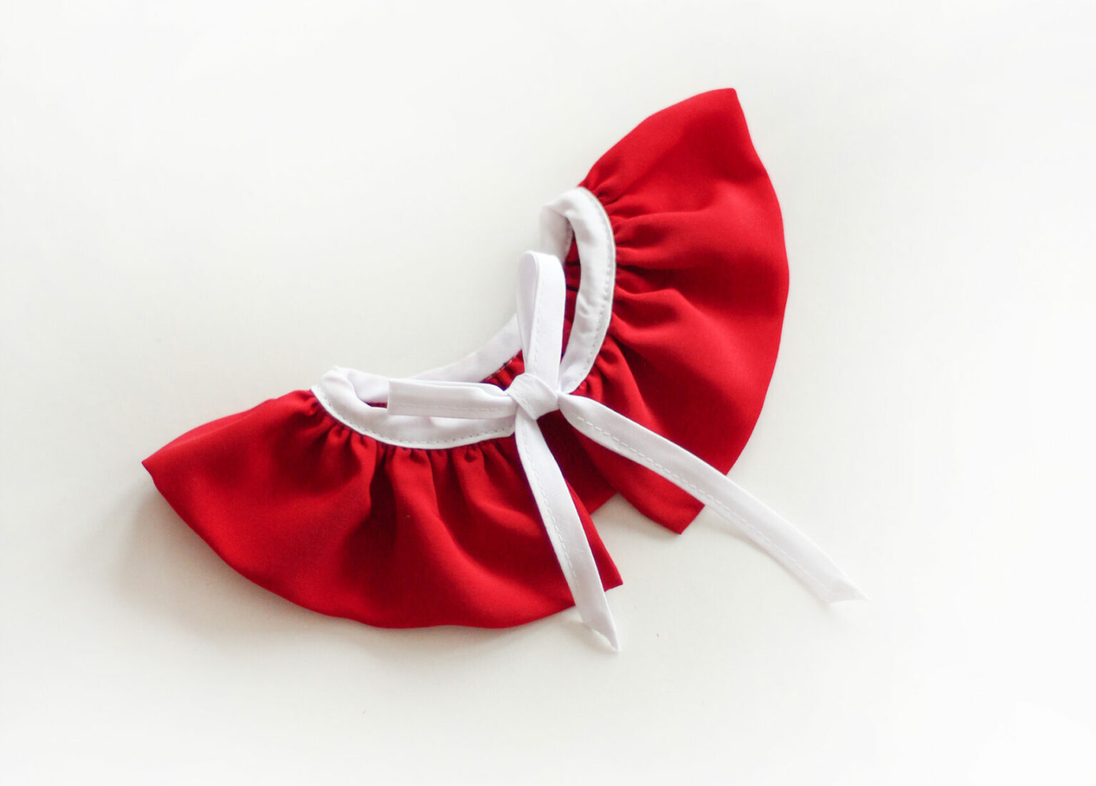 The Ruffled Collar – Free Sewing Pattern – DIY Clothes